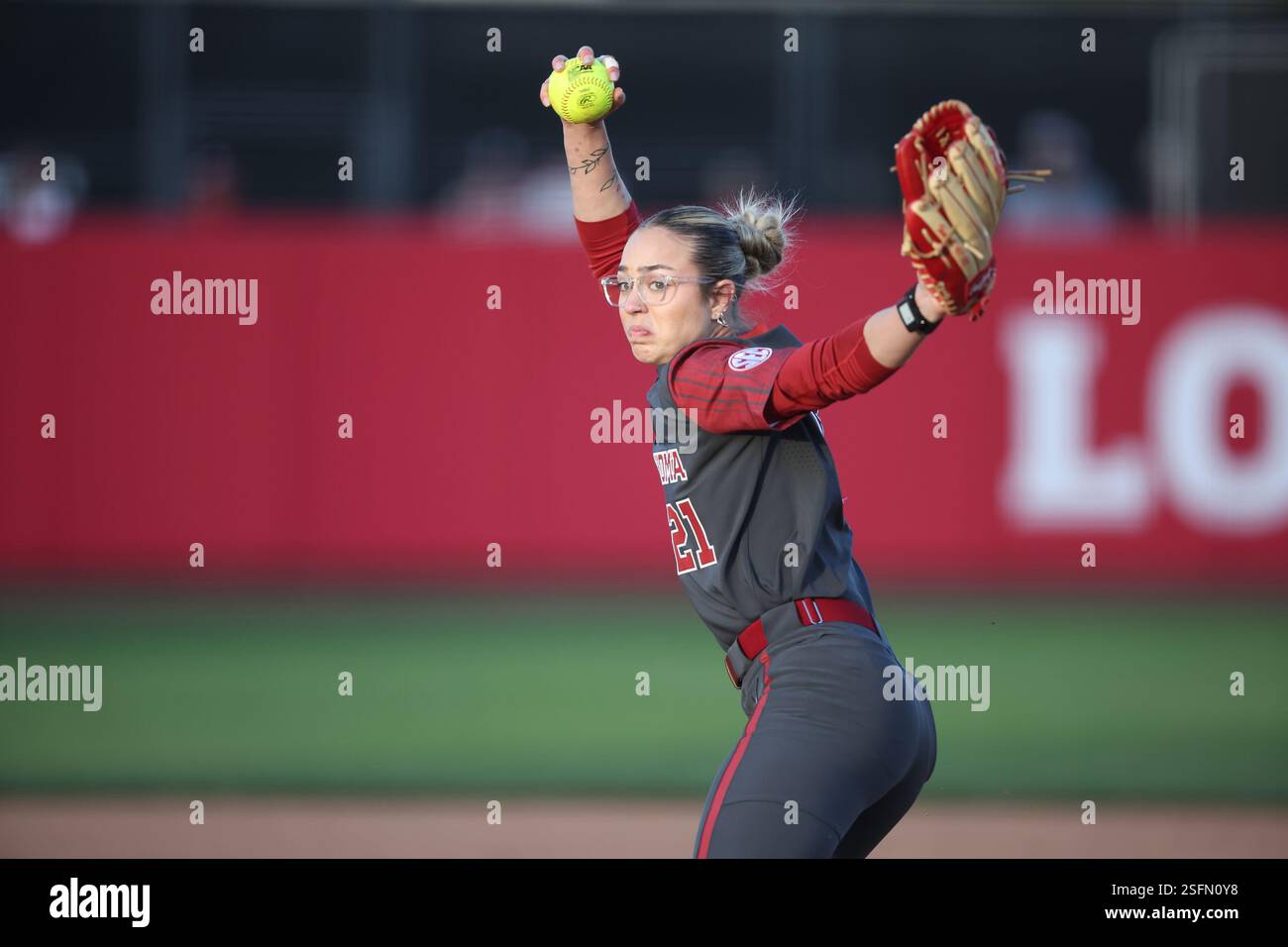 February 8, 2025: Oklahoma Pitcher Sam Landry (21) delivers a pitch in ...