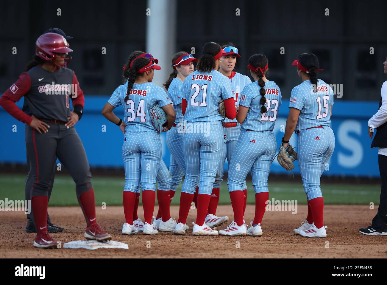 February 8, 2025: Oklahoma's Cydney Sanders (1) reaches second base ...