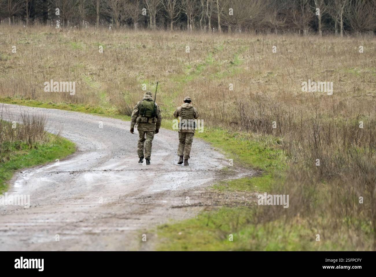 Rifle bearing soldiers hi-res stock photography and images - Alamy