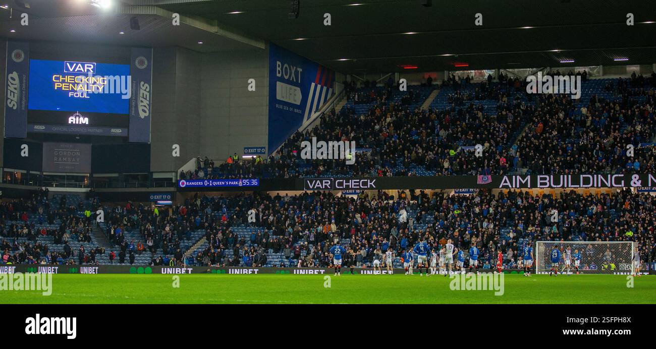 Ibrox Stadium, Glasgow, UK. 9th Feb, 2025. Scottish Cup Fifth Round ...