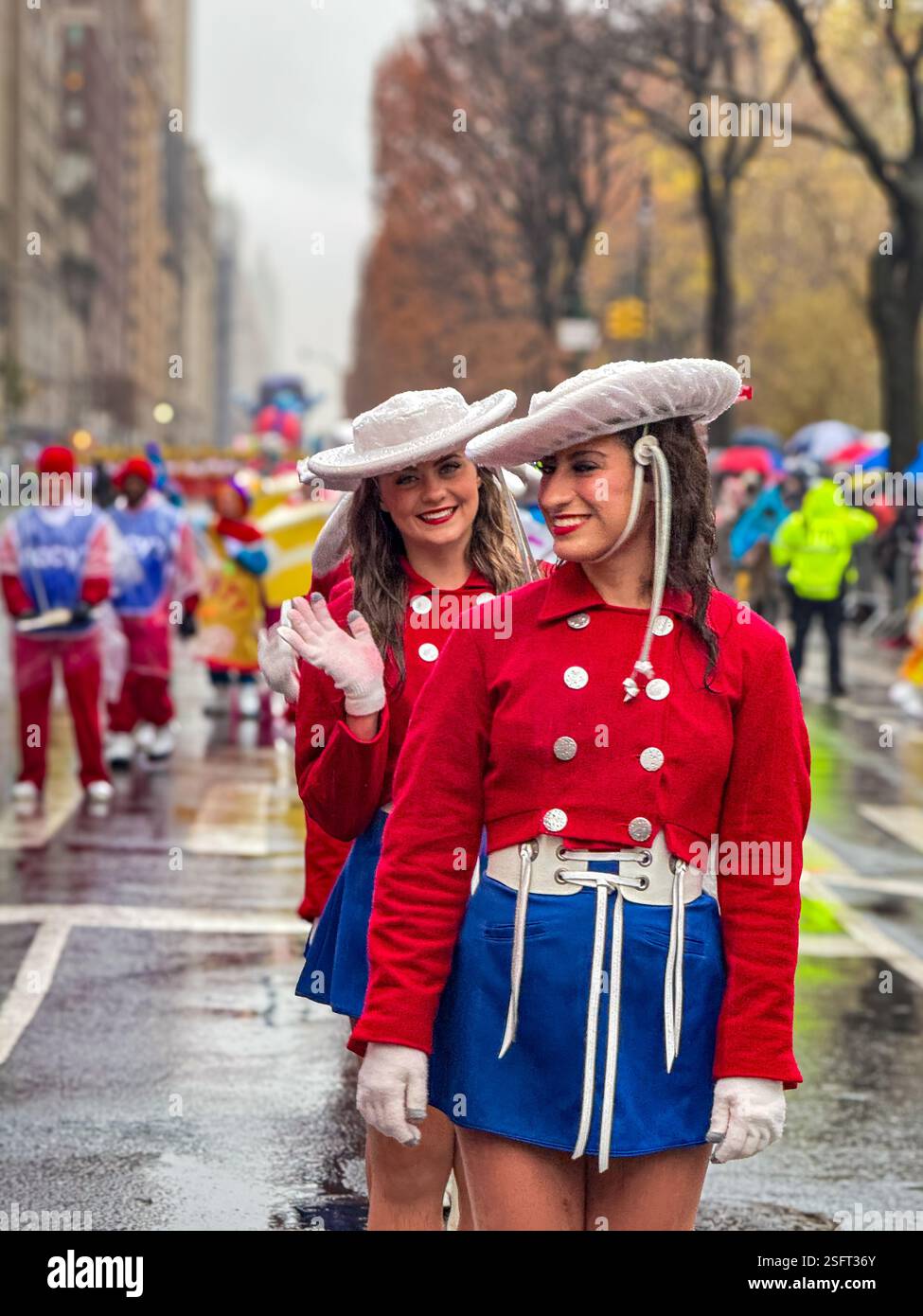 New York, New York, November 28, 2024: Spirit of America Cheer march ...