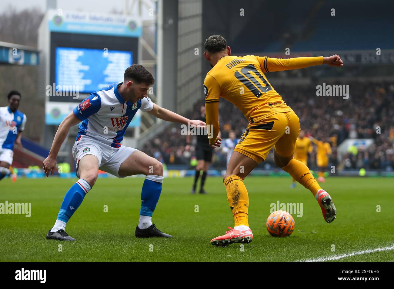Matheus Cunha of Wolverhampton Wanderers tries to beat Joseph Rankin ...