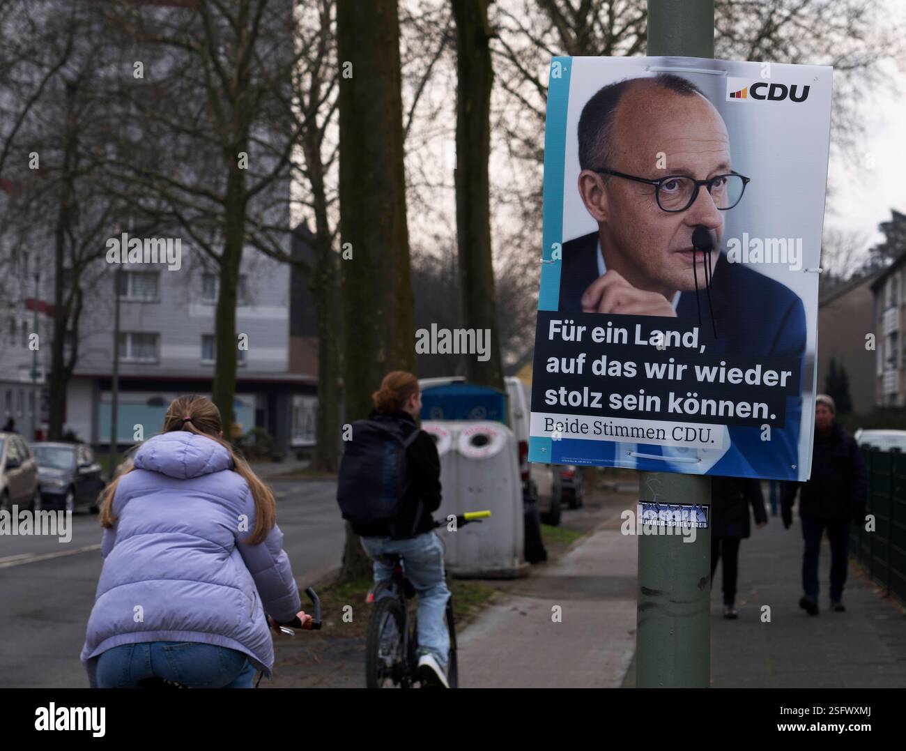 Bundestagswahl 2025 Wahlplakate in Duisburg Wahlplakate des CDU ...