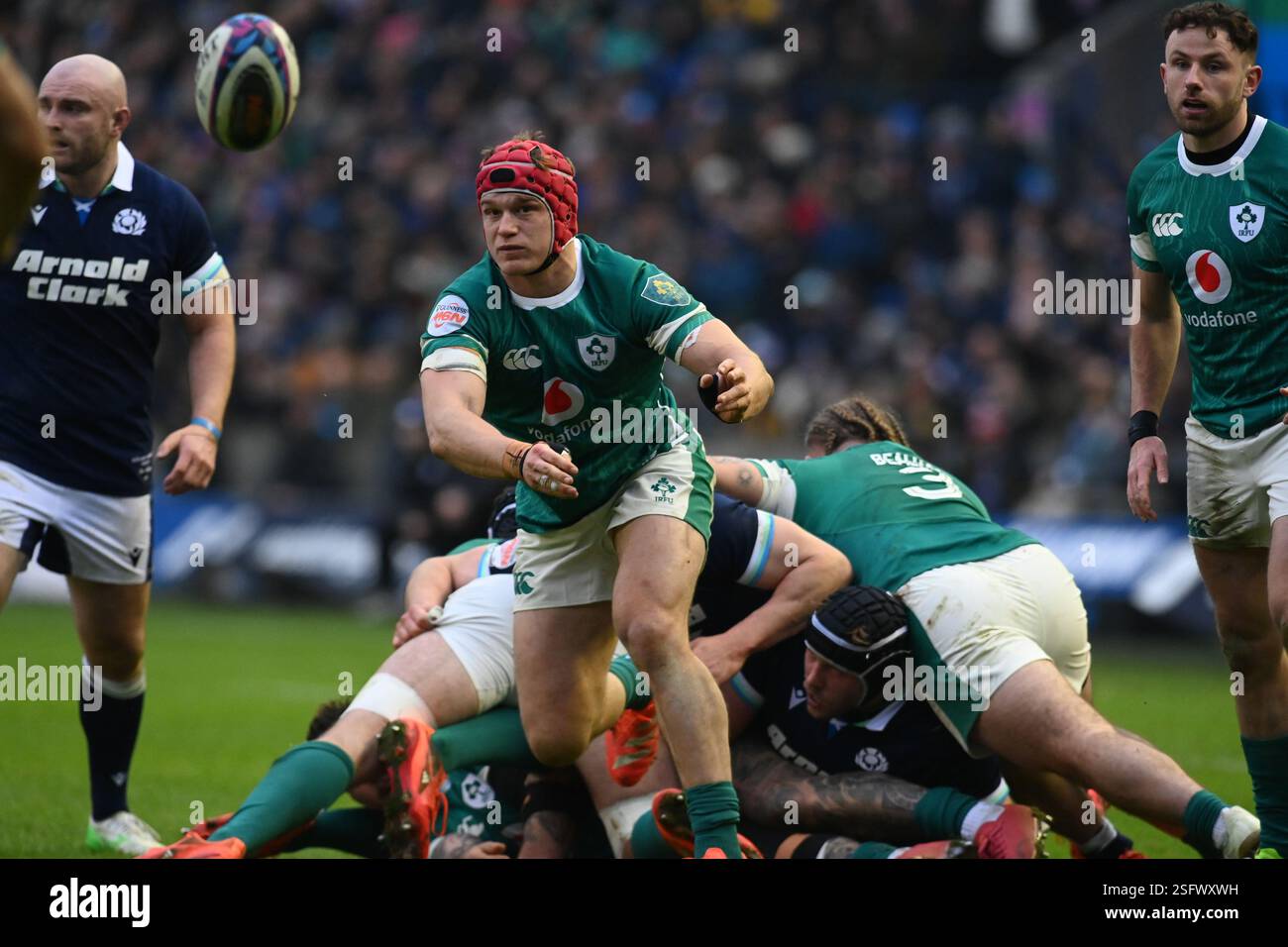 Josh van der flier for ireland hi-res stock photography and images - Alamy