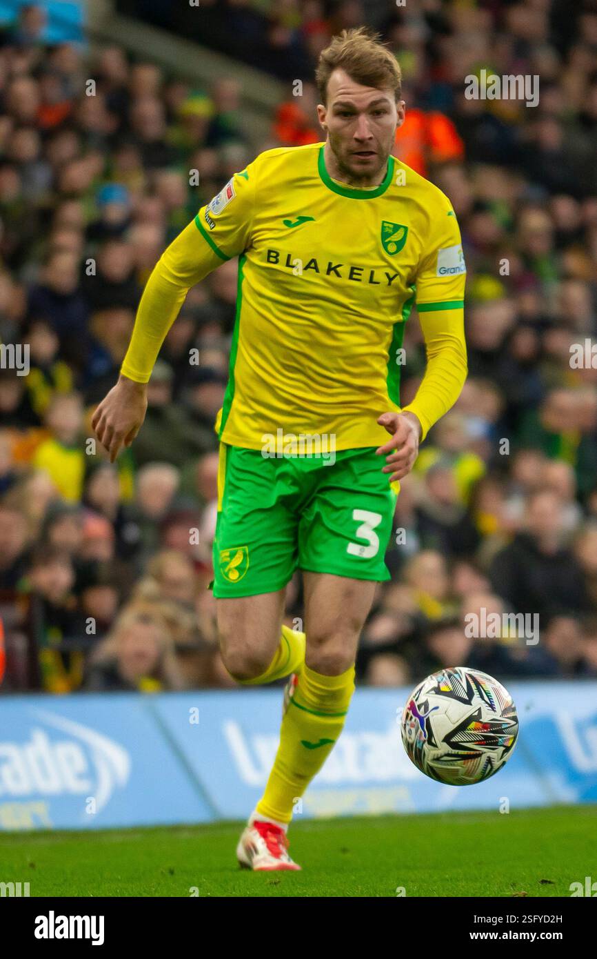 Jack Stacey of Norwich City on the ball during the Sky Bet Championship match between Norwich ...