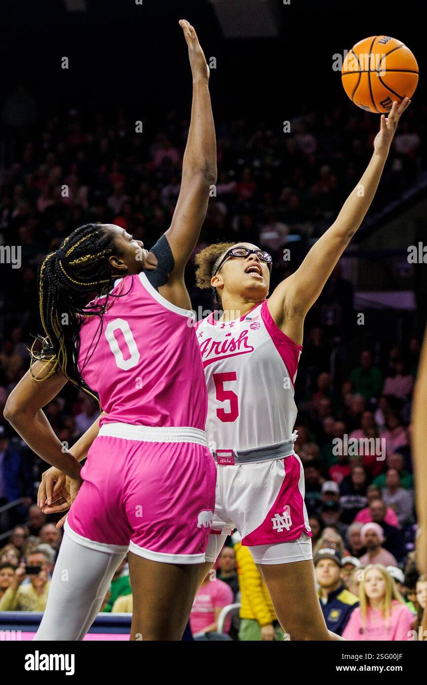 Notre Dame guard Olivia Miles (5) shoots as California center Ugonne ...