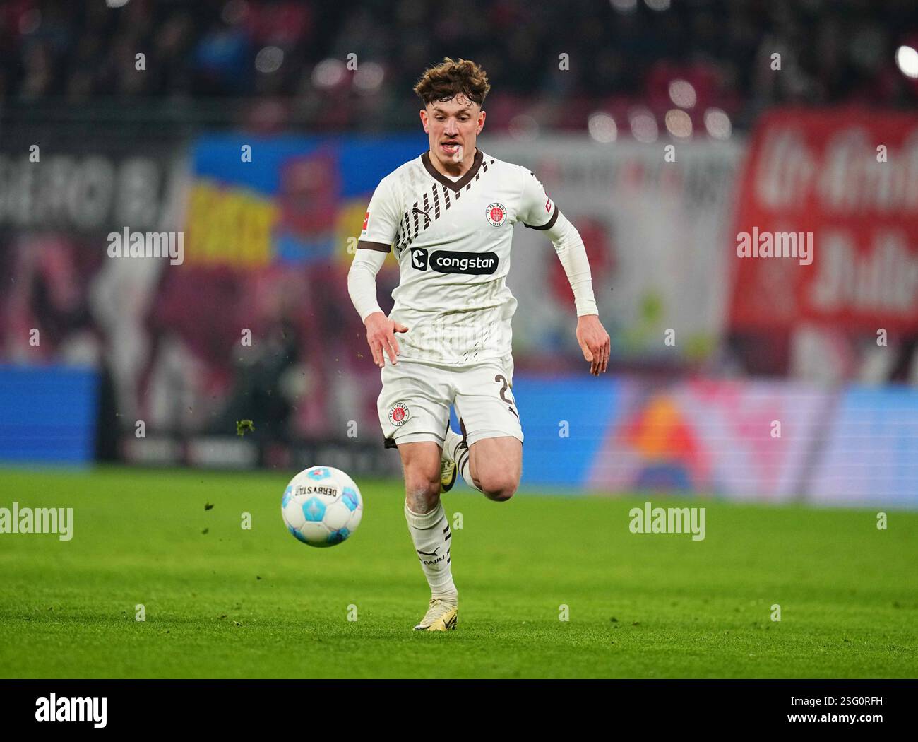 Red Bull Arena, Leipzig, Germany. 09th Feb, 2025. Philipp Treu of FC St ...