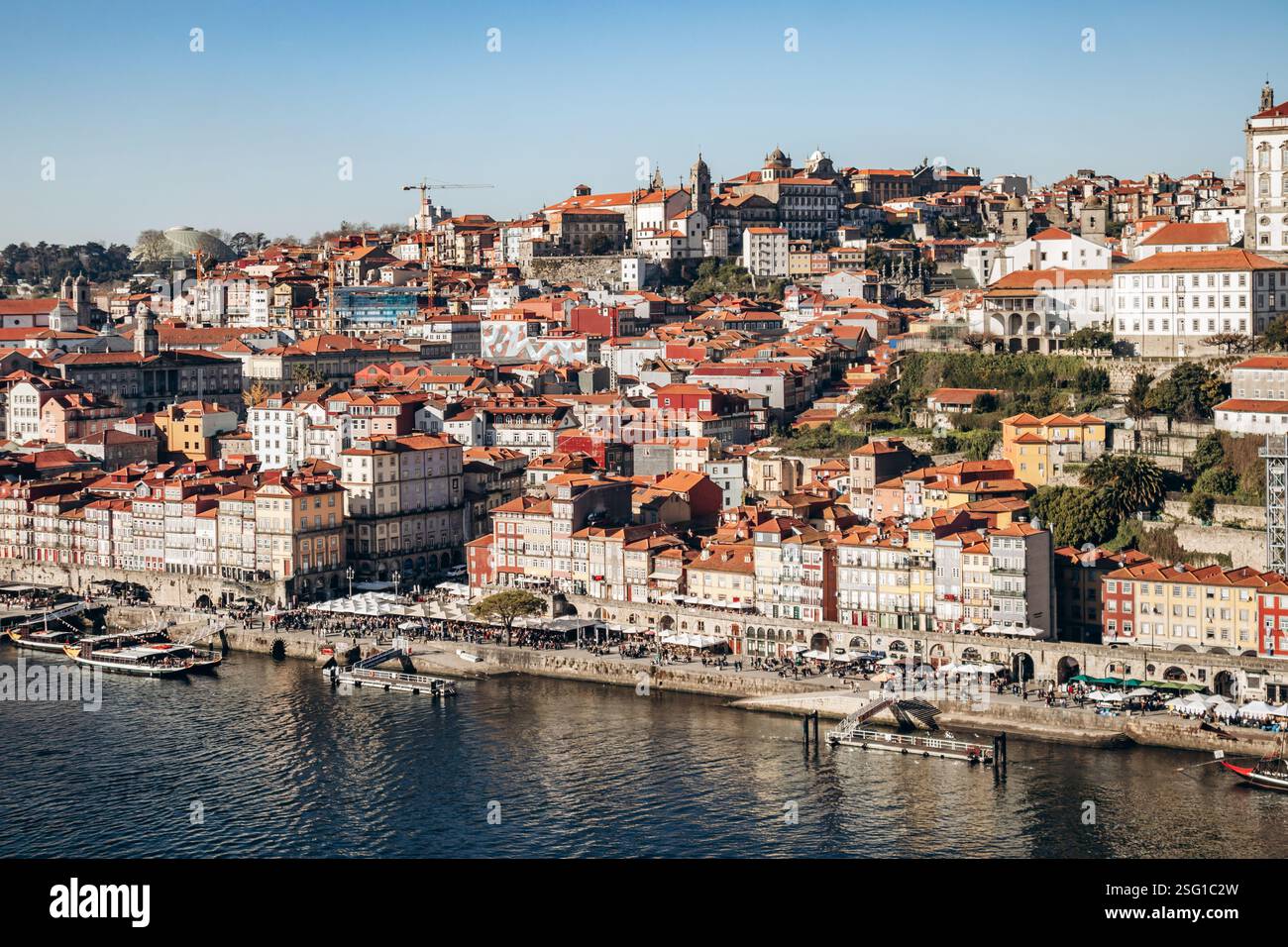 Porto, Portugal - December 28, 2024: The famous and picturesque Ribeira ...