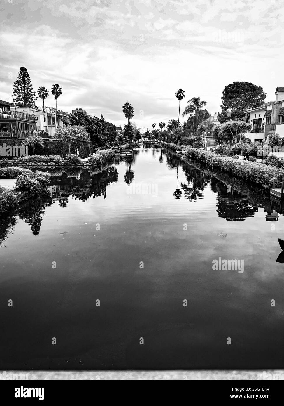 Canal living urban Black and White Stock Photos & Images - Alamy