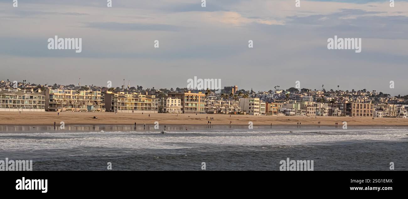 Venice beach boardwalk ocean hi-res stock photography and images - Alamy