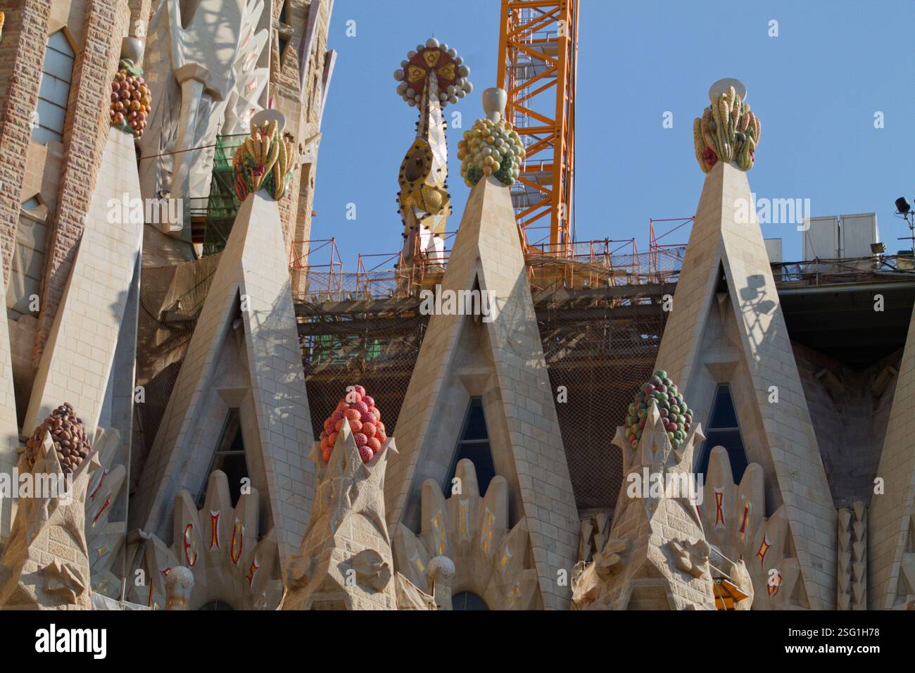 Close-up view of the decorative rooftop elements of a famous ...