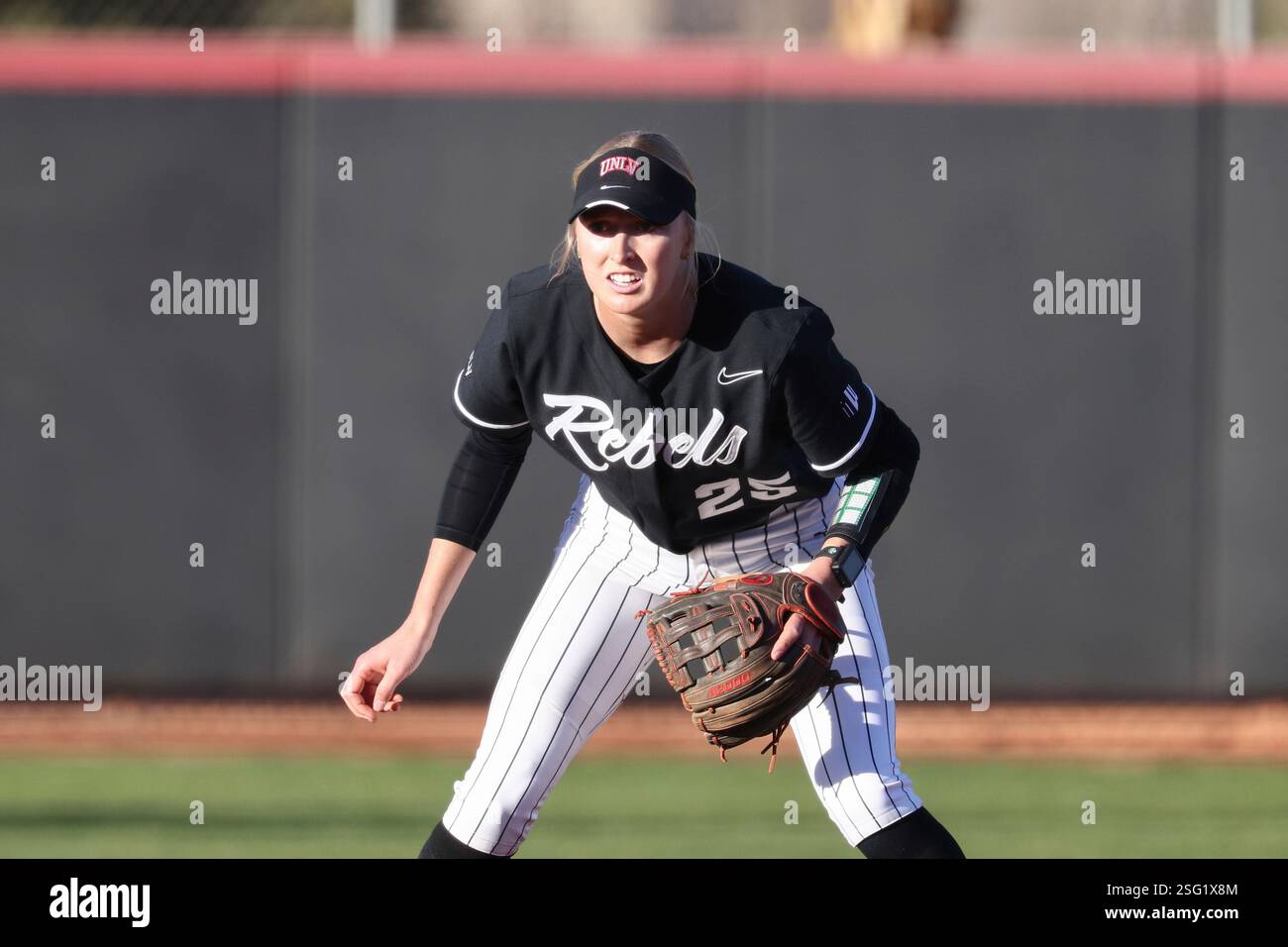 UNLV Rebels outfielder Jesse Farrell (25) takes her stance during an ...