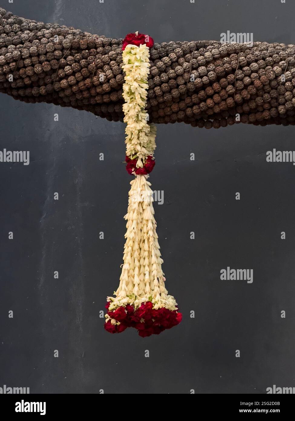 Sadhguru's (Jagadish Vasudev) Isha Yoga Center has a 112 foot statue of ...