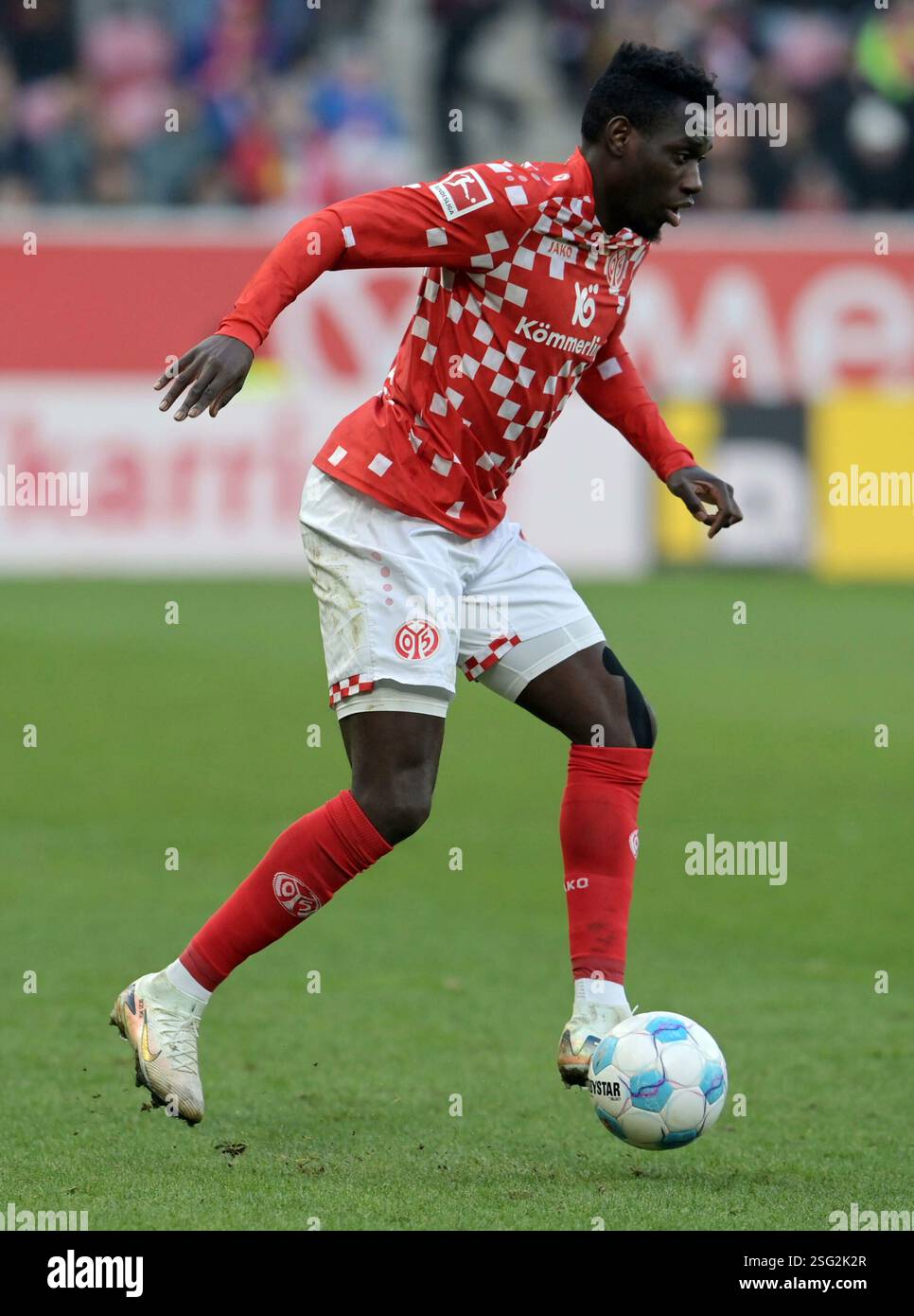Danny da Costa fotografiert beim Fußball Bundesliga Spiel Mainz 05 ...