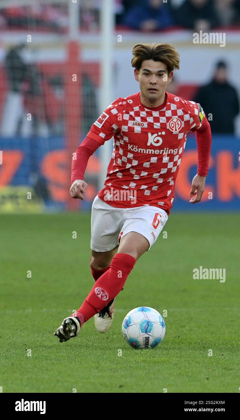 Kaishu Sano fotografiert beim Fußball Bundesliga Spiel Mainz 05 gegen ...
