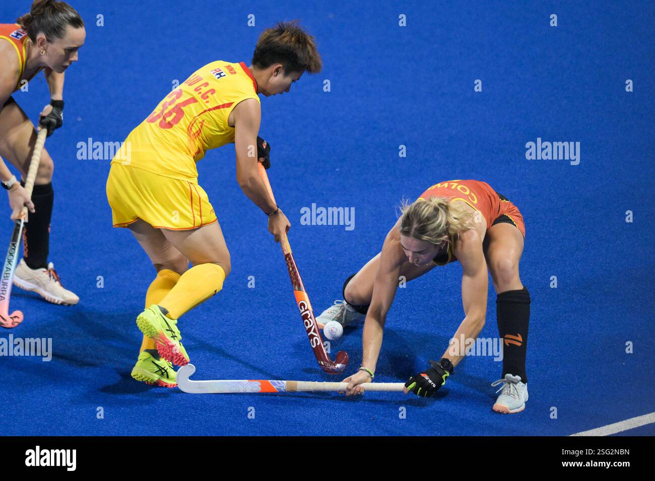 Sydney Olympic Park, Australia. 09th Feb, 2025. Liu Chencheng (L) of ...