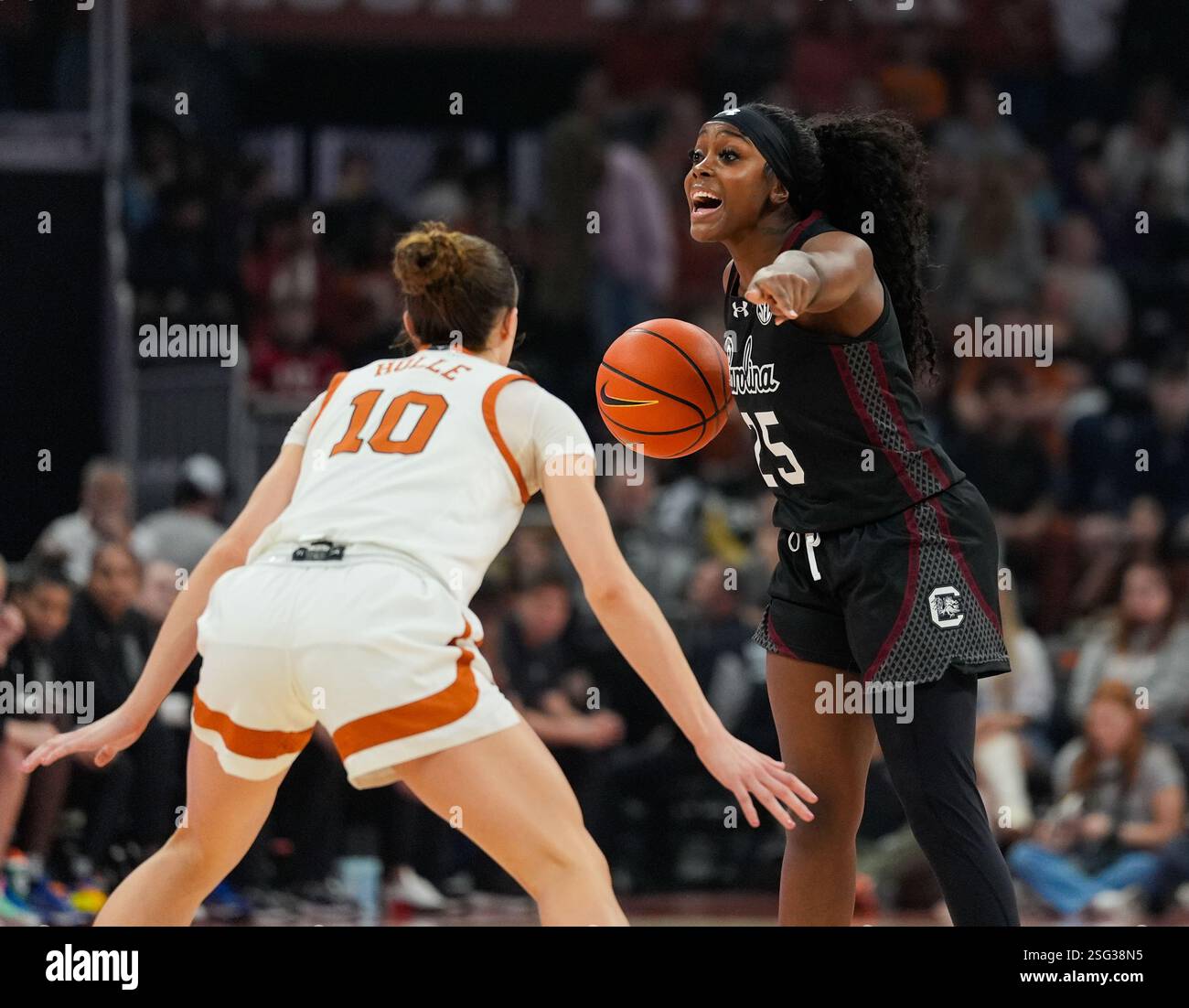 Austin, Austin, USA. 9th Feb, 2025. South Carolina guard RAVEN JOHNSON ...