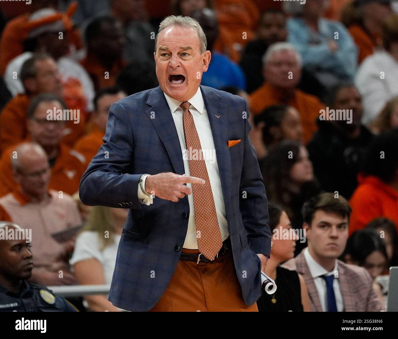 Austin, Austin, USA. 9th Feb, 2025. Texas head coach VIC SCHAEFER ...