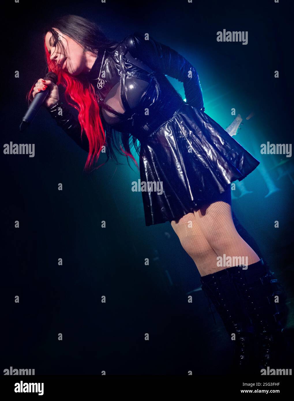 New Years Day - Ash Costello - live in concert at Birmingham O2 Academy ...