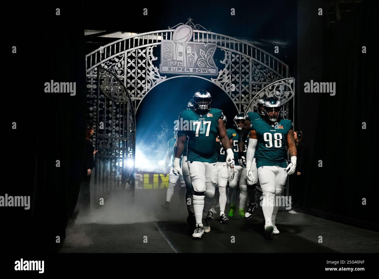 Philadelphia Eagles offensive tackle Mekhi Becton (77) and defensive ...