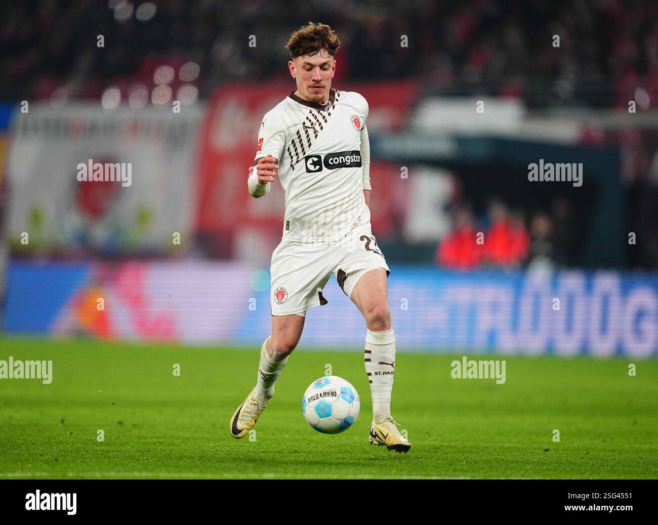 Leipzig, Germany. 09th Feb, 2025. February 09 2025: Philipp Treu of FC ...
