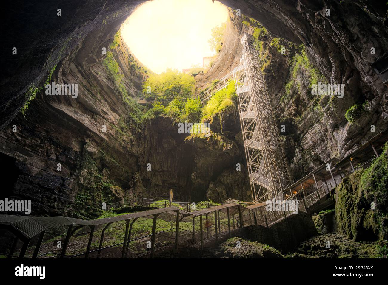 Discovering the breathtaking gouffre de Padirac cave in France with its ...