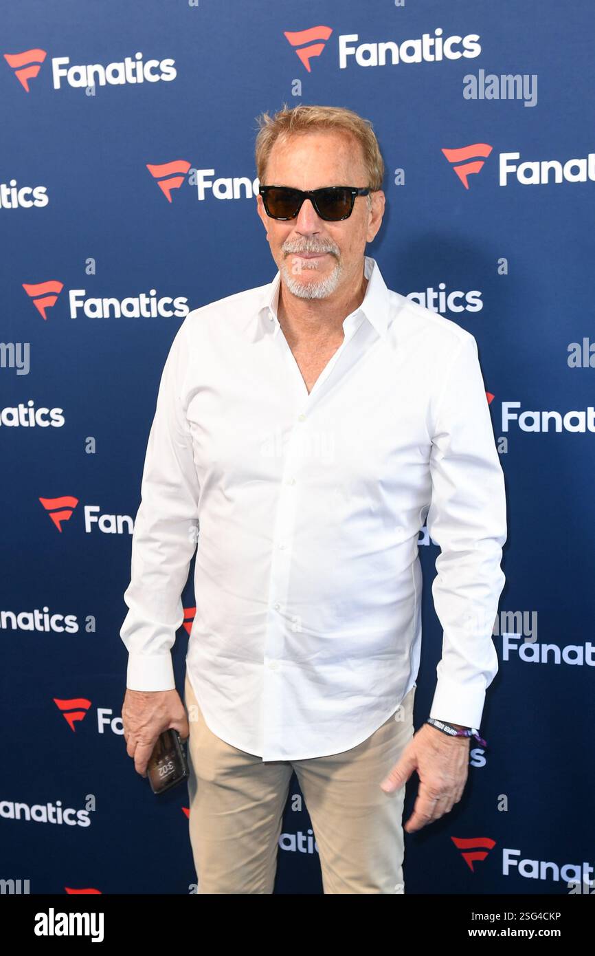 New Orleans, USA. 09th Feb, 2025. Kevin Costner attends the 2025 ...