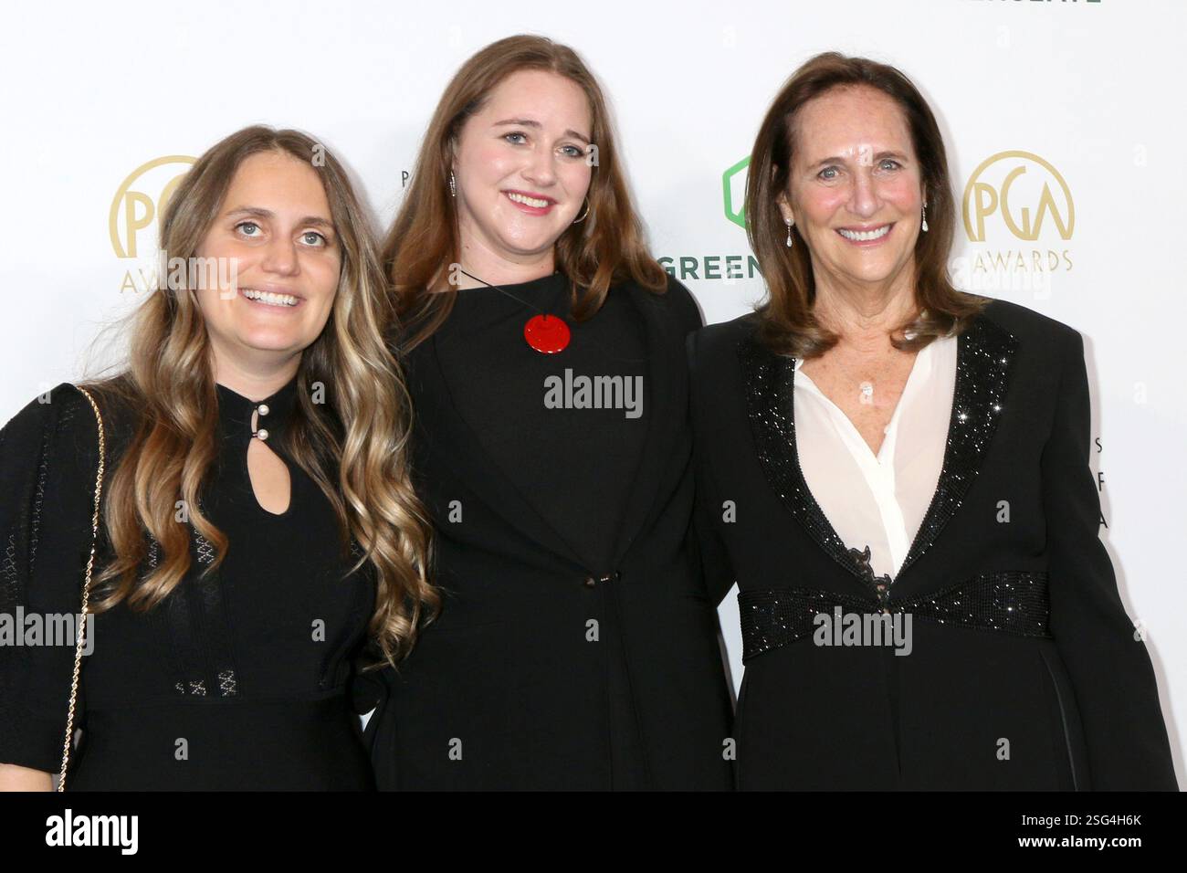 Century City, USA. 8, February, 2024. Pictured left to right, Tessa ...