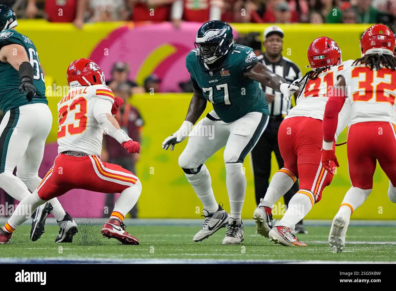 Philadelphia Eagles offensive tackle Mekhi Becton (77) against the ...