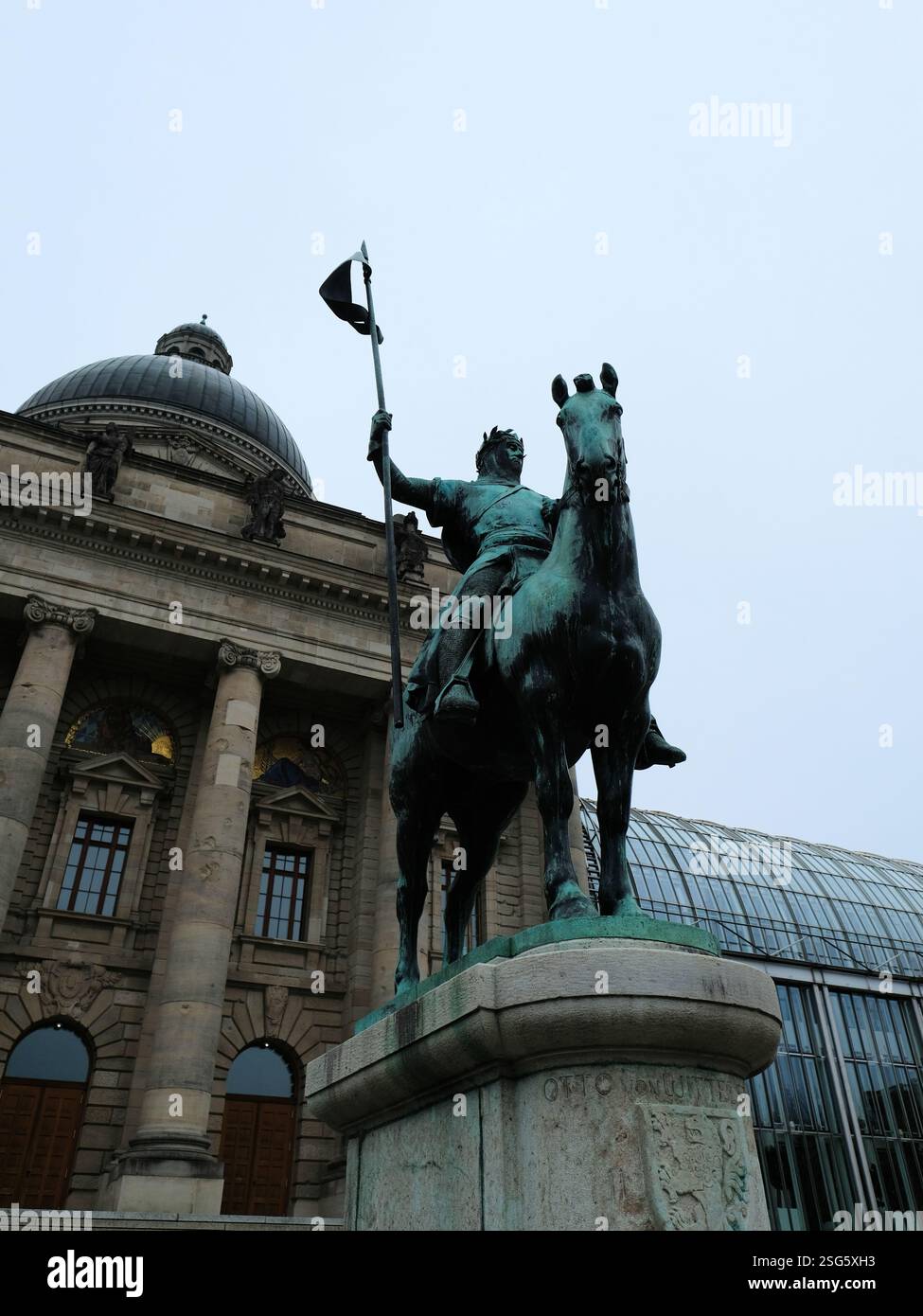 Statue of Otto I (1117-1183) Duke of Bavaria from 1180 until his death ...
