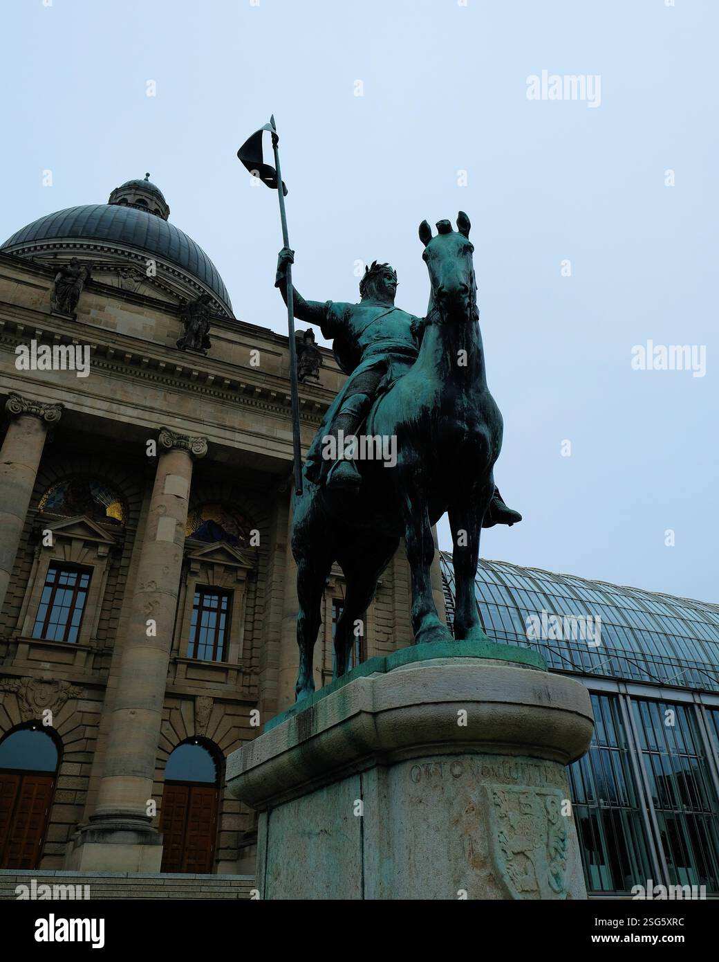 Statue of Otto I (1117-1183) Duke of Bavaria from 1180 until his death ...