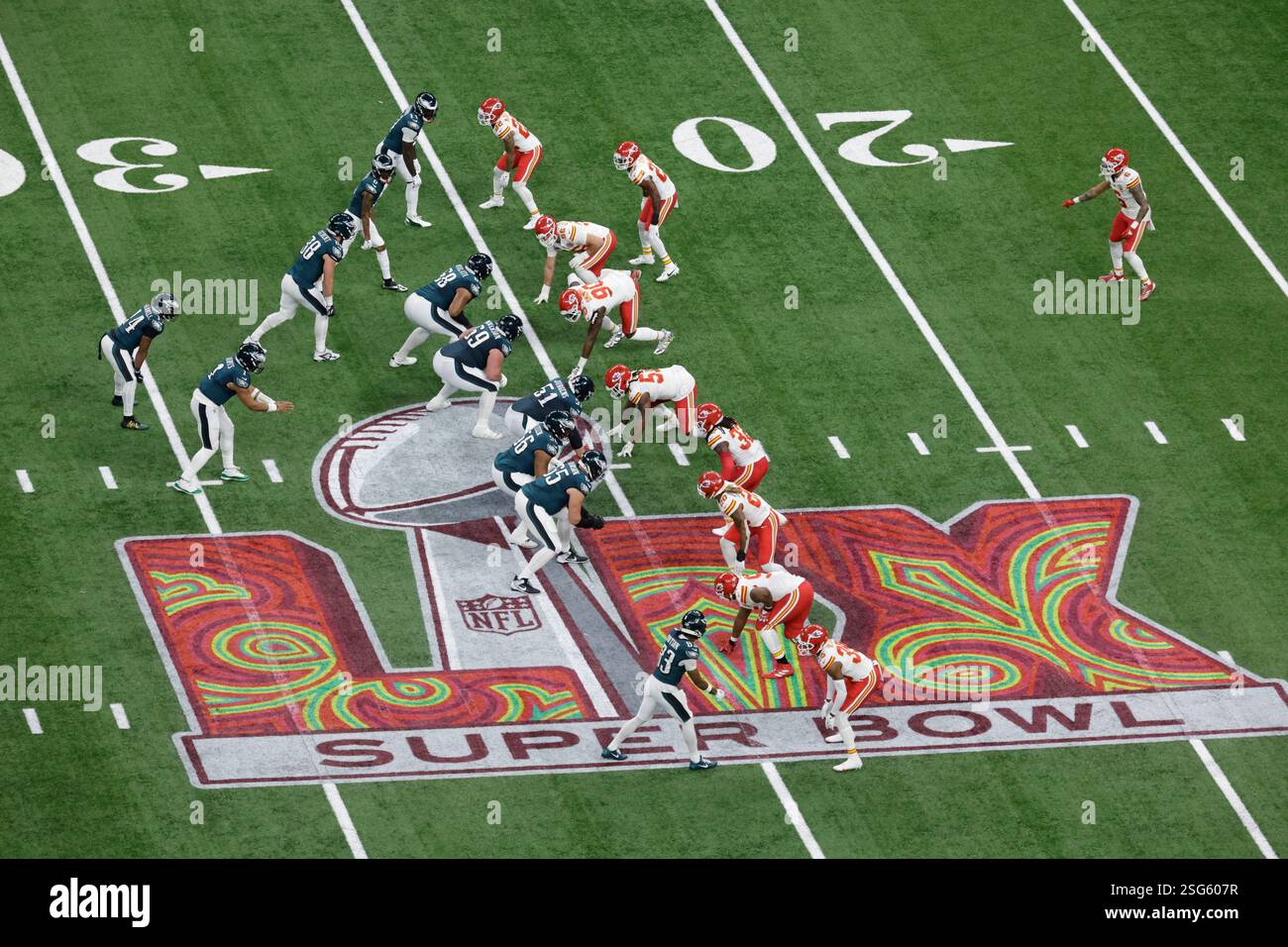 The Philadelphia Eagles line up against the Kansas City Chiefs during ...