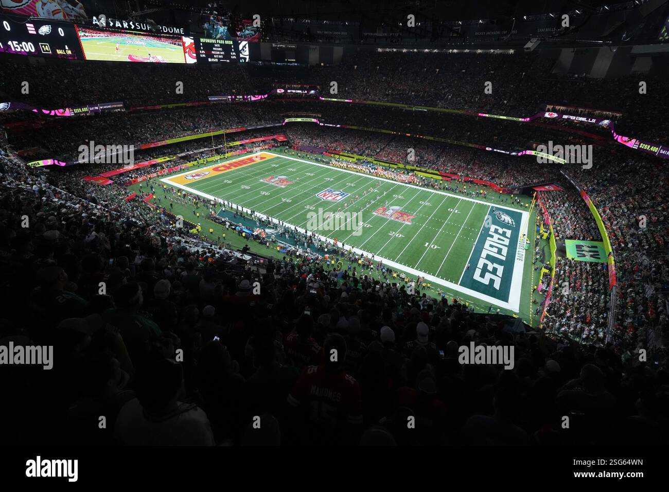 An overall, interior, general view at kickoff during the NFL Super Bowl ...