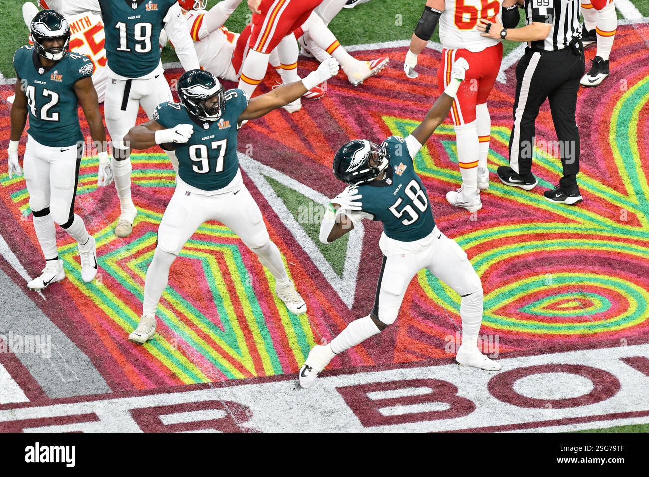 February 9, 2025, New Orleans LA; Philadelphia Eagles linebacker Jalyx ...