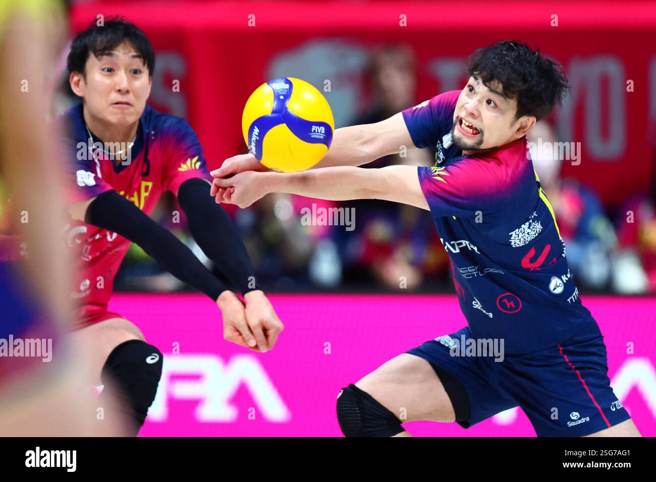 (L-R) Masahiro Yanagida, Taichiro Koga (), JANUARY 19, 2025 - Volleyball : 2024-25 SV.LEAGUE MEN ...