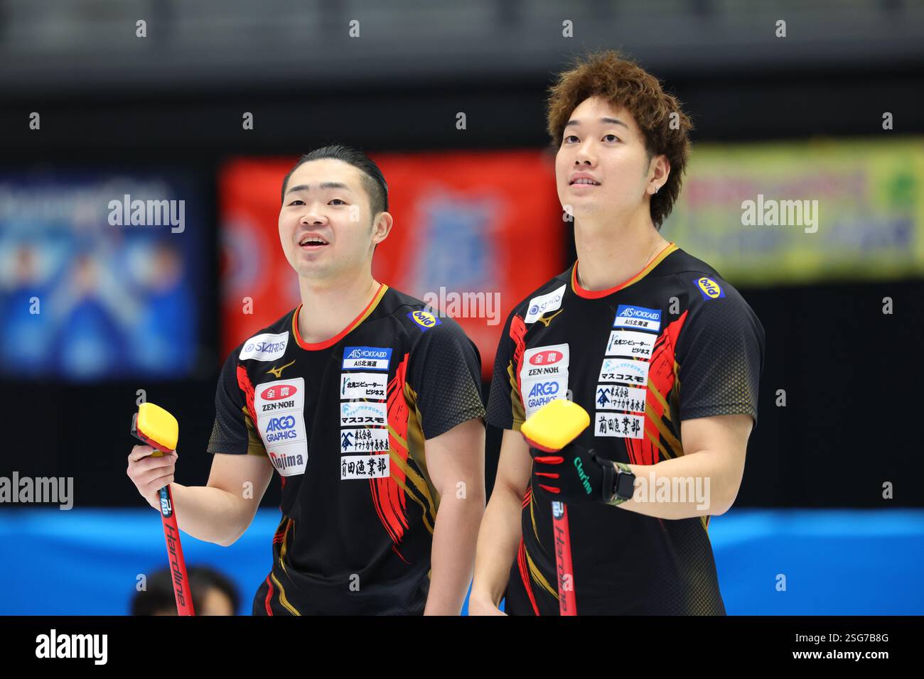 Yokohama BUNTAI, Kanagawa, Japan. 7th Feb, 2025. (L-R) Hiroki Maeda, Uryu Kamikawa (LOCOSOLARE ...