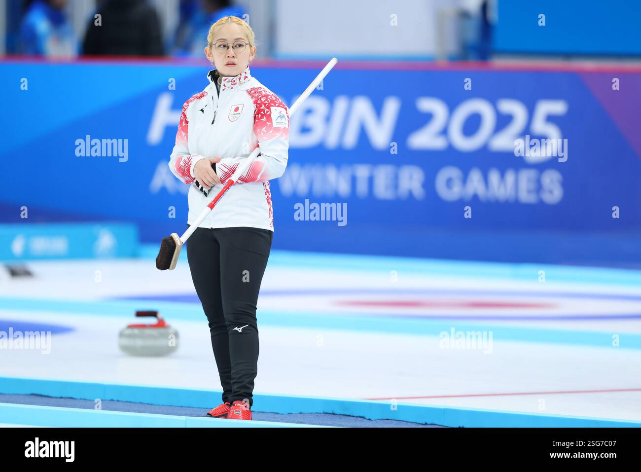 Harbin, China. 8th Feb, 2025. Tori Koana (JPN) Curling : Mixed Doubles ...