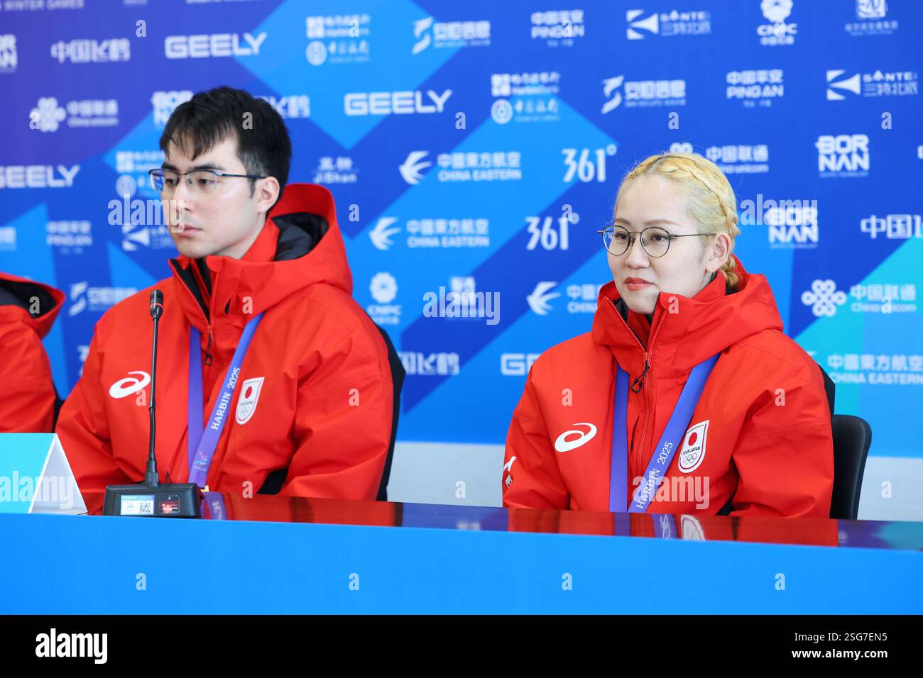 Harbin, China. 8th Feb, 2025. (L to R) Go Aoki, Tori Koana (JPN ...