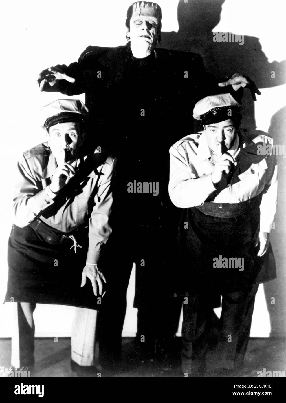 ABBOTT AND COSTELLO MEET FRANKENSTEIN BUD ABBOTT, GLENN STRANGE, LOU ...
