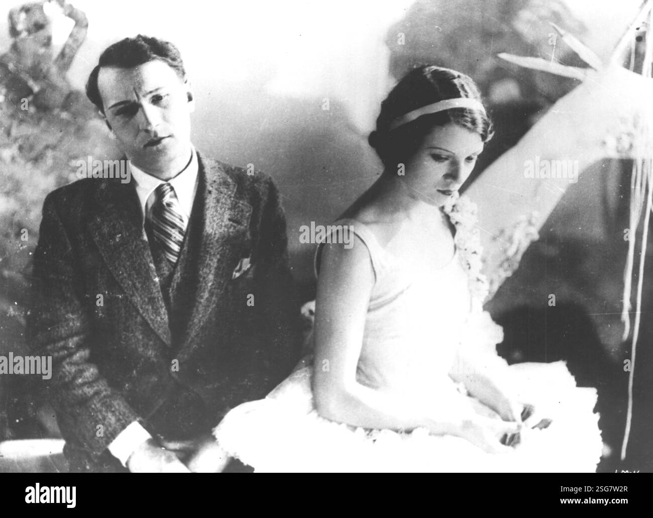 LE MILLION RENE LEFEVRE, ANNABELLA Date: 1931 Stock Photo - Alamy