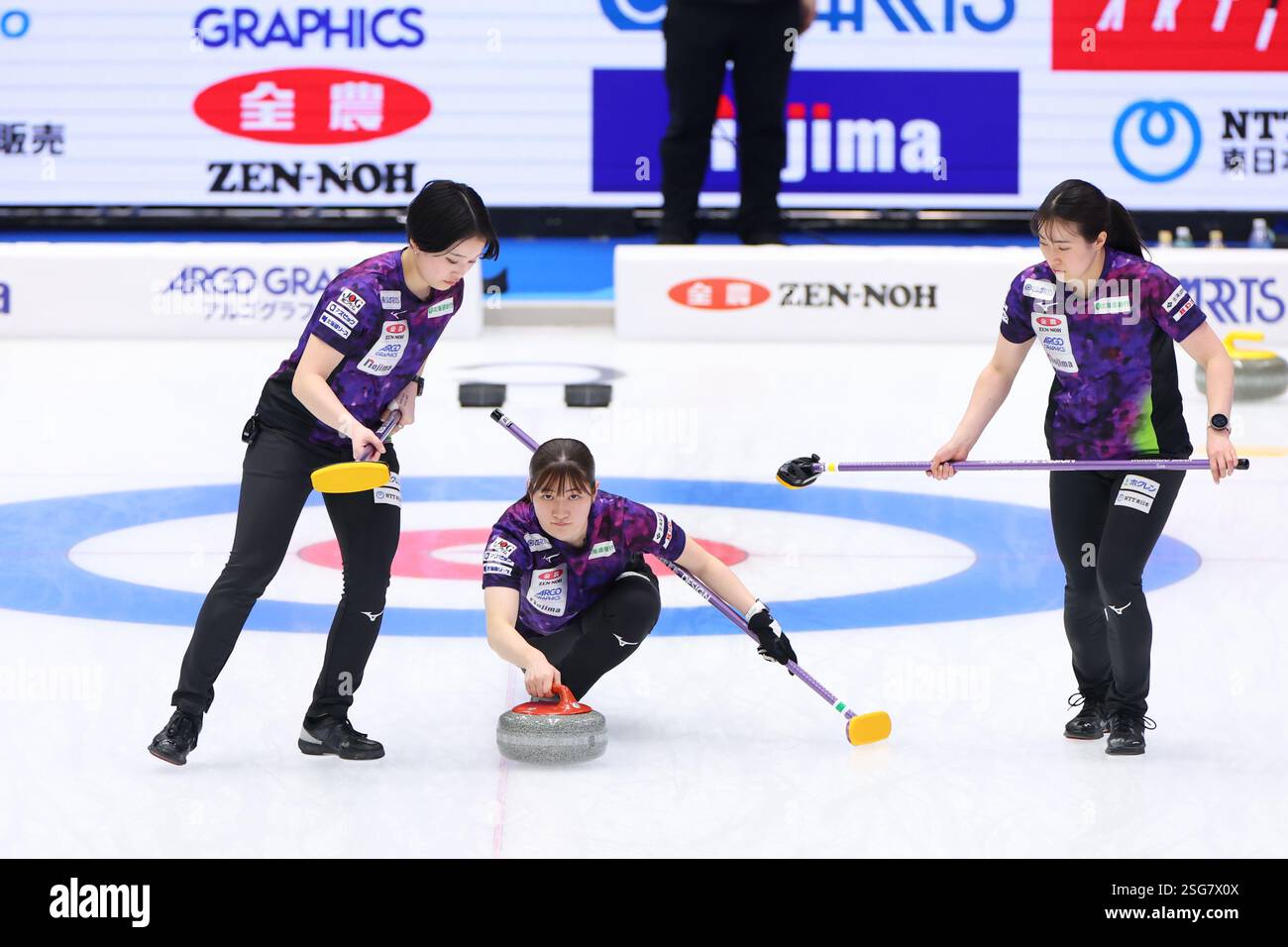 Momoha Tabata, Hokkaido bank team group, FEBRUARY 8, 2025 - Curling ...