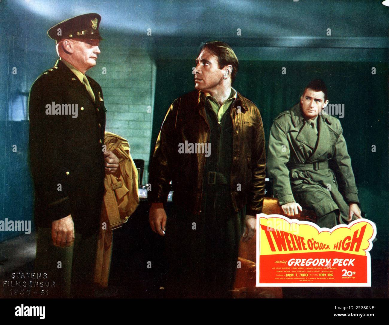 TWELVE O'CLOCK HIGH [US 1949] MILLARD MITCHELL, GARY MERRILL, GREGORY PECK Date: 1949 Stock ...