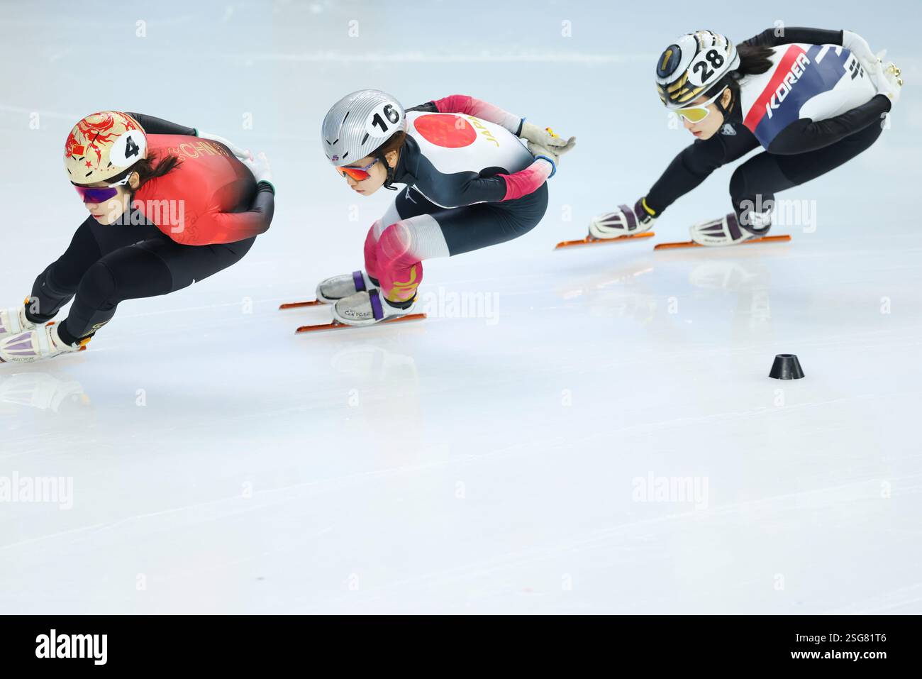 Harbin, China. 9th Feb, 2025. Rina Shimada (JPN) Short Track Skating ...