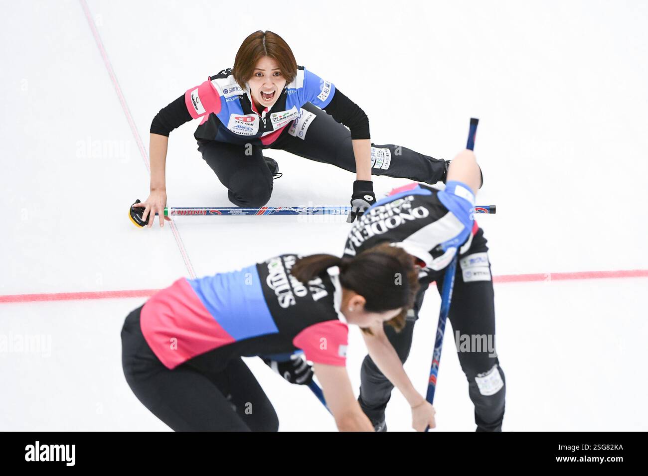 Sayaka Yoshimura (Fortius), FEBRUARY 9, 2025 - Curling : Japan curling ...