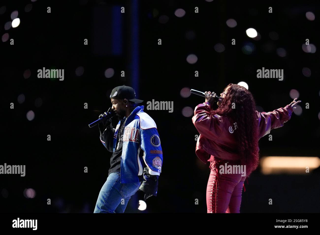 Kendrick Lamar and SZA perform during halftime of the NFL Super Bowl 59 ...
