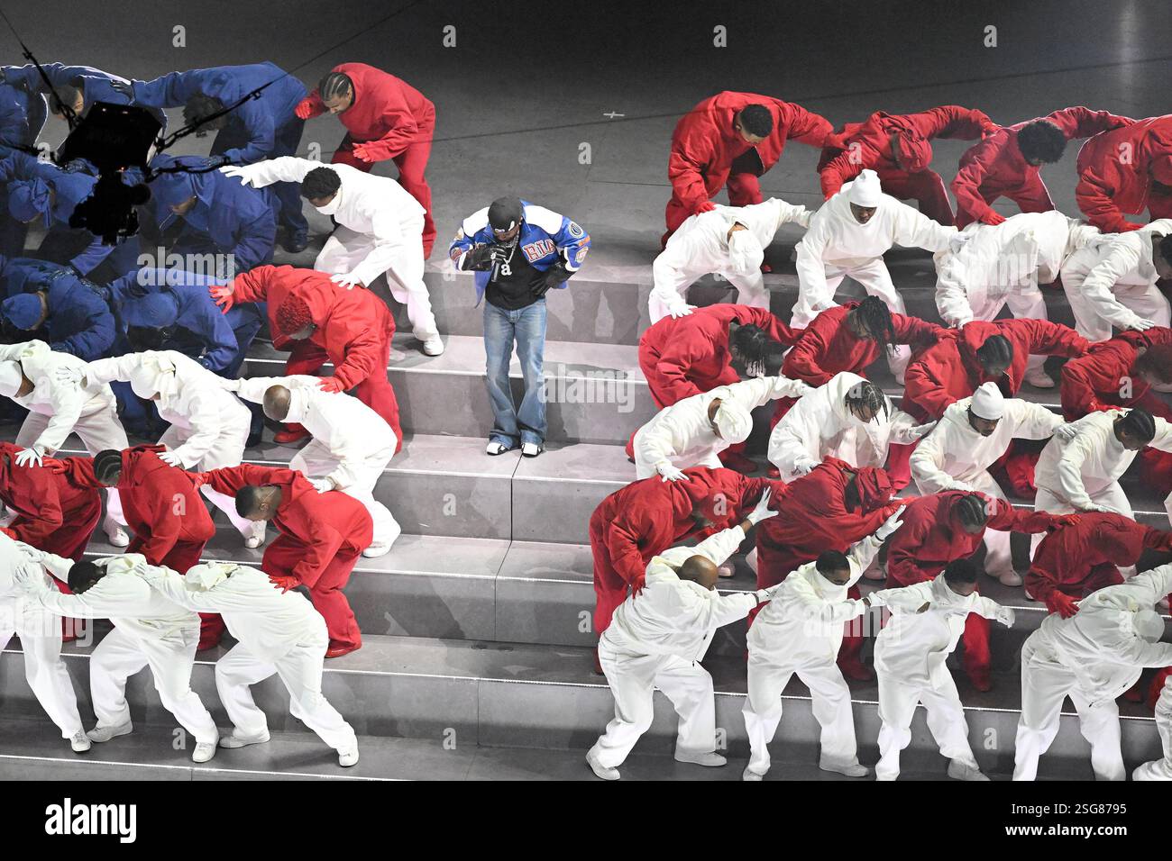 Caesars Superdome. 9th Feb, 2025. New Orleans LA; Kendrick Lamar ...