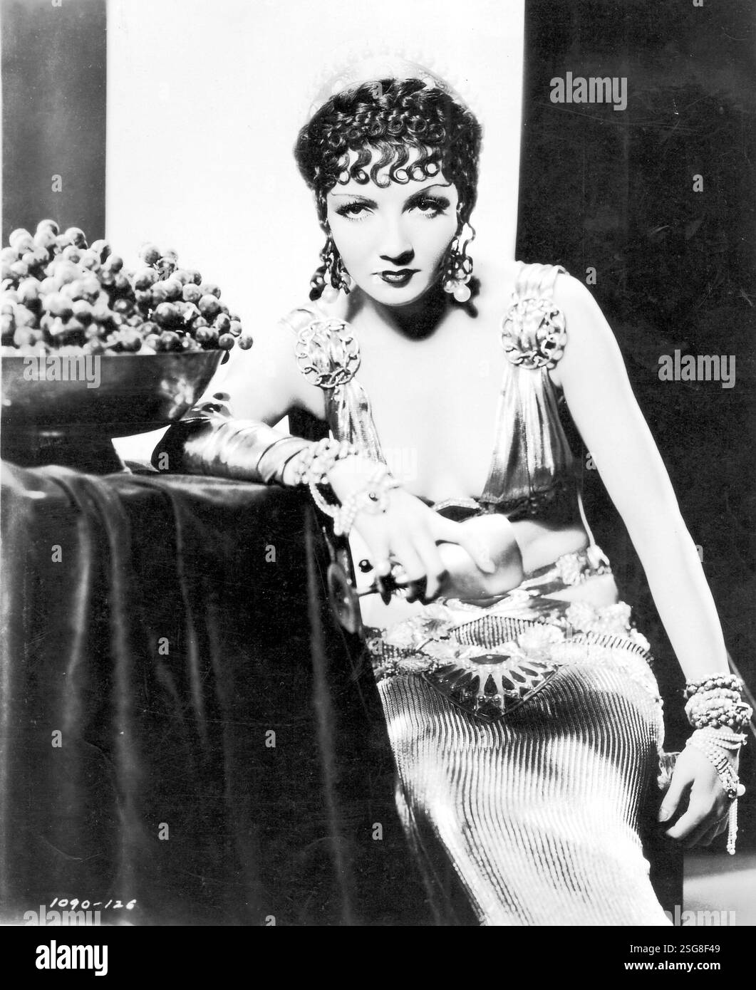 SIGN OF THE CROSS CLAUDETTE COLBERT as Poppea Date: 1932 Stock Photo ...