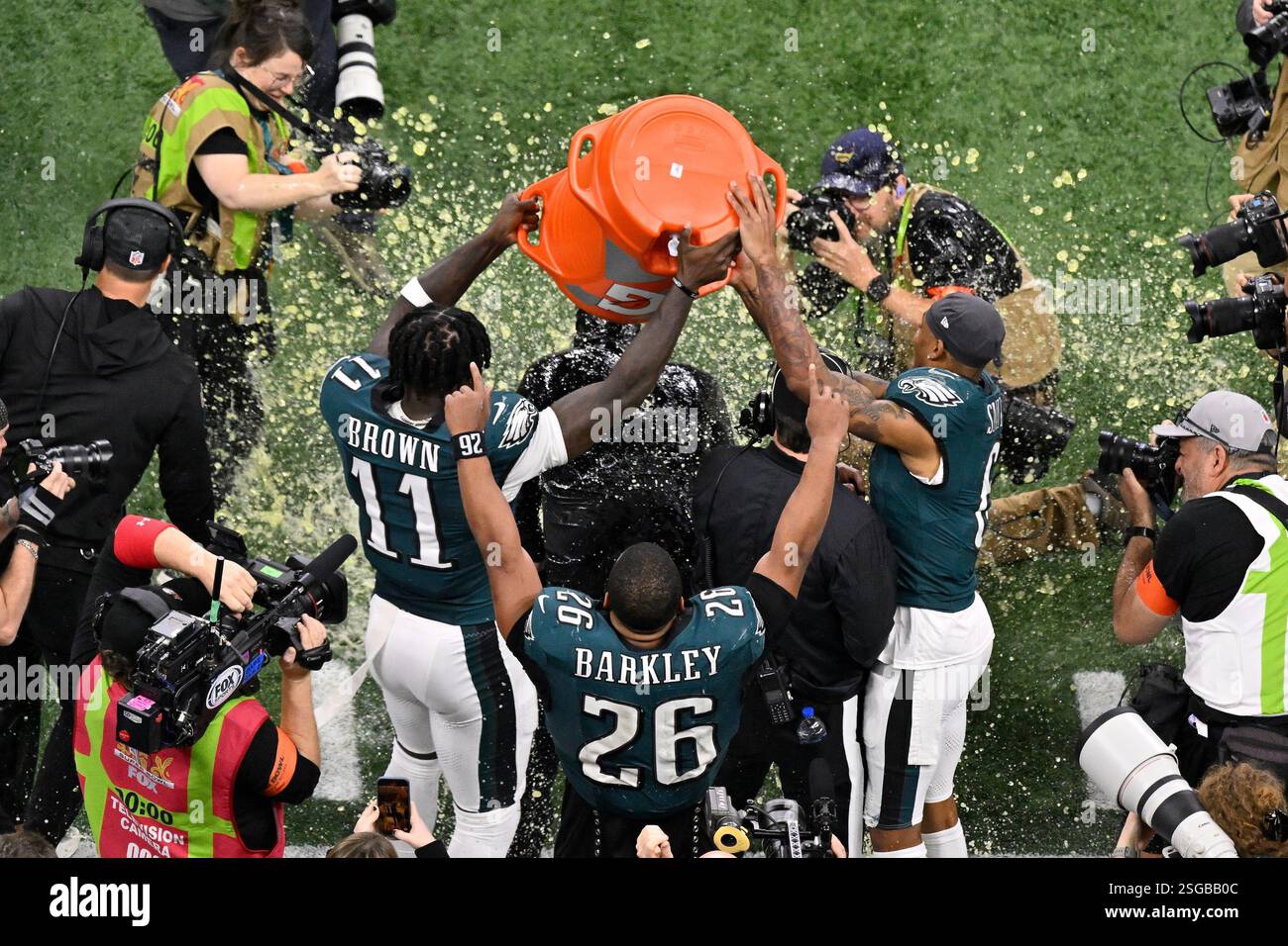 Gatorade shower super bowl hi-res stock photography and images - Alamy