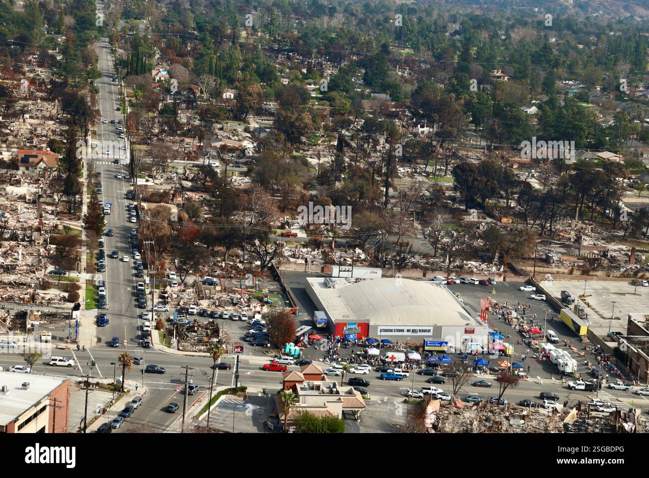 Altadena CA: Views of the Eaton Fire damage and recovery efforts on ...