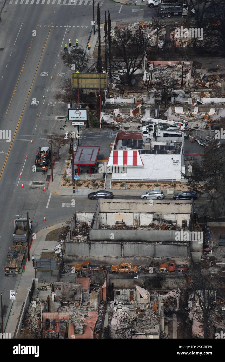 Altadena CA: Views of the Eaton Fire damage and recovery efforts on ...
